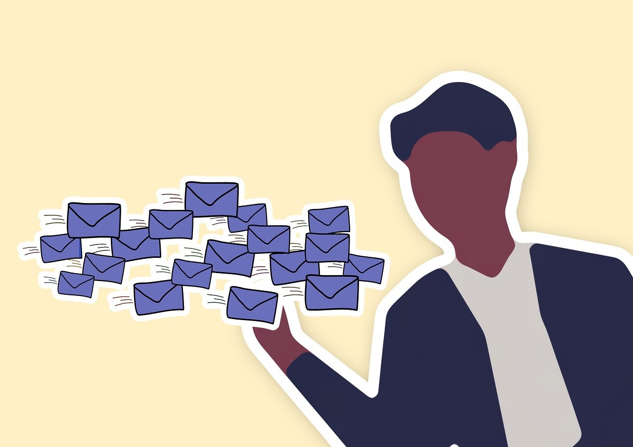 How to archive Office 365 Outlook emails? - Tricky Enough