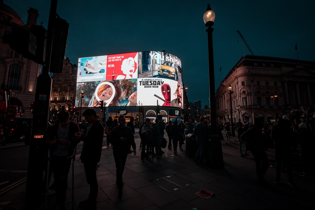 8 Traditional Advertising Strategies Still Work On Digital Era