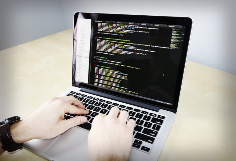 How Can You Create A Laravel Project Using Composer Tricky Enough