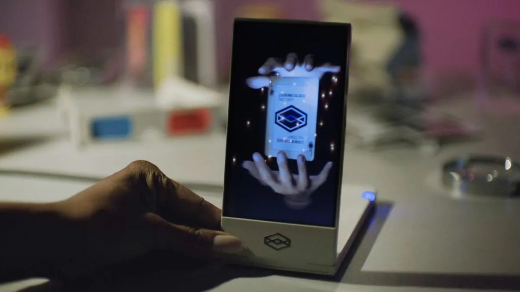 Looking Glass Go: Your Pocket-Sized Holographic Display